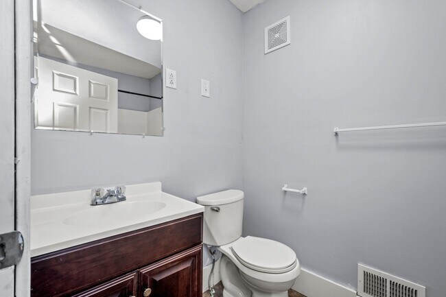 Stunning 3 bedroom home in McKees Rocks av... - House Rental in McKees ...