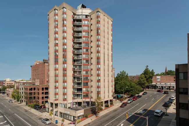 Skyview Downtown Apartments For Rent in Springfield, MA | ForRent.com