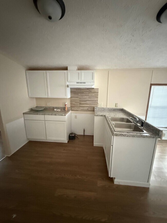 1317 Sugar Tree Blvd Off-Campus Housing, Caro, MI