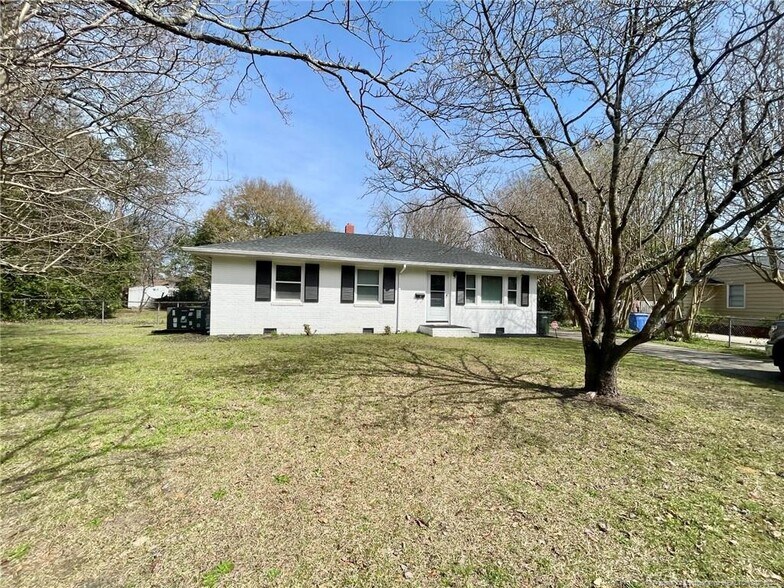 511 Terry Cir - House for Rent in Fayetteville, NC | ForRent.com