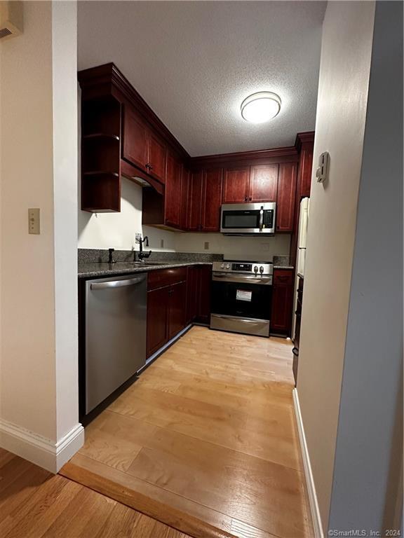 54 Rope Ferry Rd Unit E91 - Condo for Rent in Waterford, CT | ForRent.com