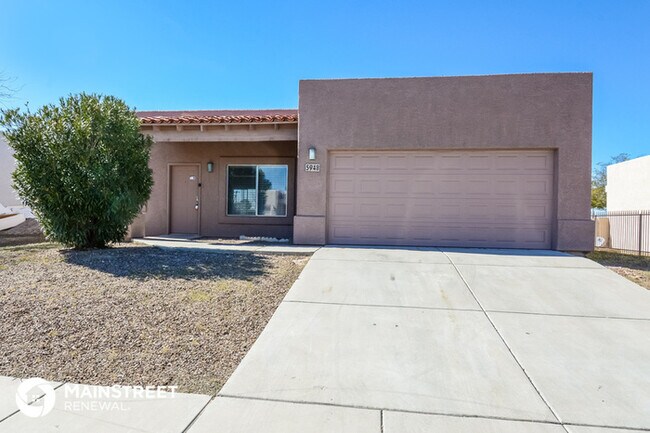2 bedroom Houses for rent in Tucson, AZ | ForRent.com