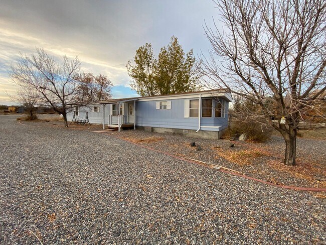 Semi-Rural 3 Bedroom 2 Bath Mobile Home wi... - House Rental in ...