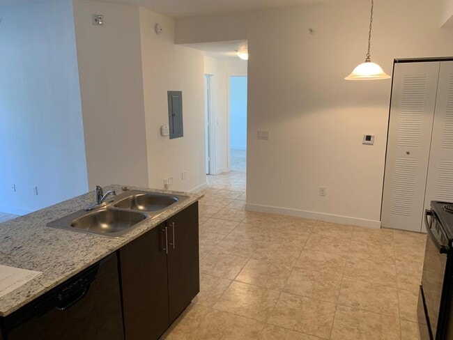 Sunset Pointe Apartments For Rent in Miami, FL | ForRent.com