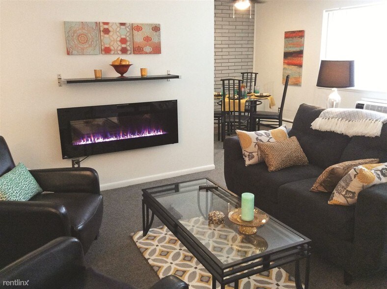 2025 Huron Pkwy | Ann Arbor, MI | Starting at $1,430 | ForRent.com