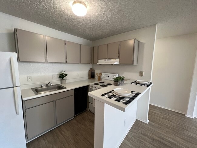 Paper Moon Apartments - Huntsville, TX | ForRent.com