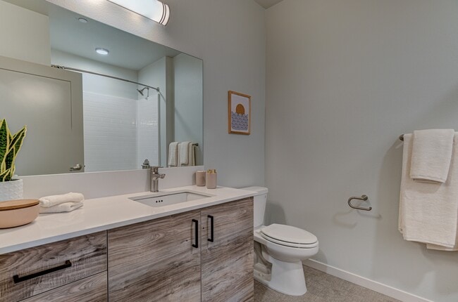 RedPoint Apartments - Redmond, OR | ForRent.com