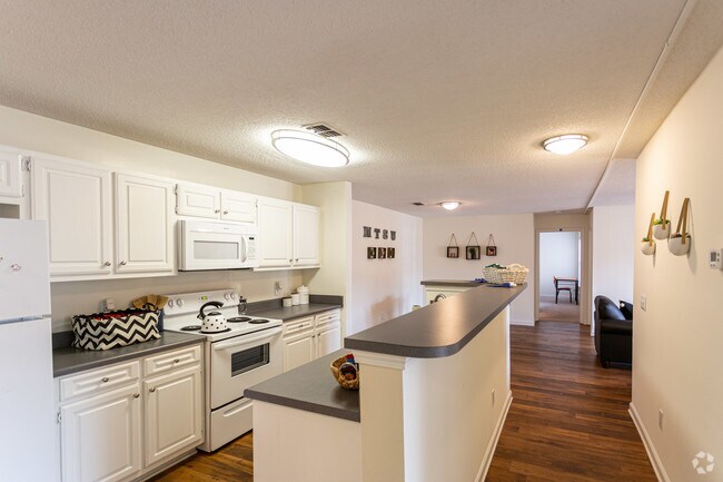 1540 Place Apartments - Murfreesboro, TN | ForRent.com