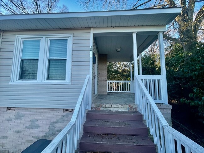This 3 bedroom 1 bath home is located off Freedom Dr Off-Campus Housing ...