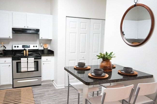 Gainesville Place Apartments | University of Florida | Off-Campus ...