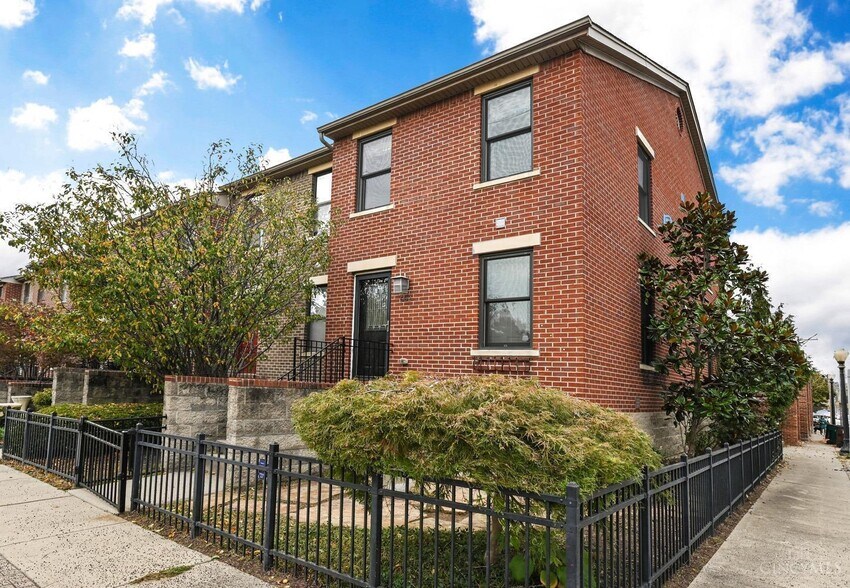 502 Elizabeth St - Condo for Rent in Cincinnati, OH | ForRent.com