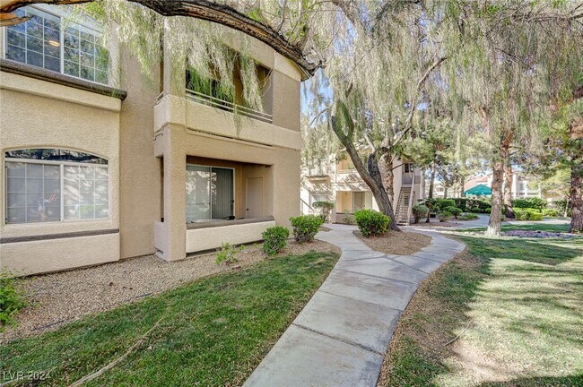 75 N Valle Verde Dr Unit 1324 - Condo for Rent in Henderson, NV ...