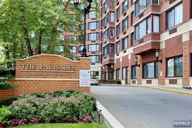 100 Old Palisade Rd Unit PL4 - Condo for Rent in Fort Lee, NJ | ForRent.com