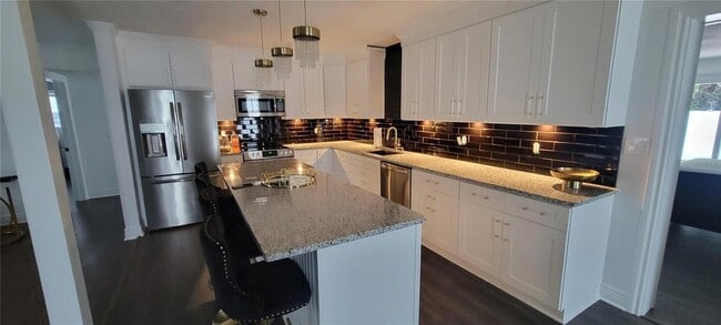 1619 Linwood Dr Off-Campus Housing, Clearwater, FL