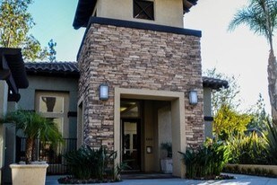 University of Redlands Off-Campus Housing & Apartments | Redlands, CA