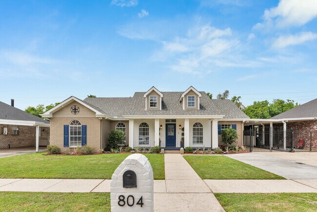 804 Terry Dr House - House Rental in Arabi, LA | ForRent.com
