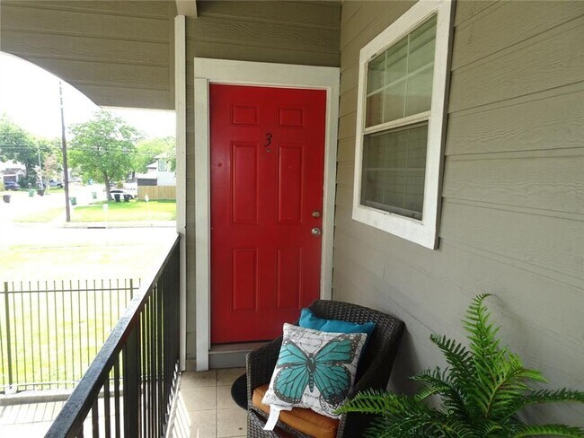 3242 Kilgore, UNIT 3 FOURPLEX IN MEDICAL C... - House Rental in Houston ...