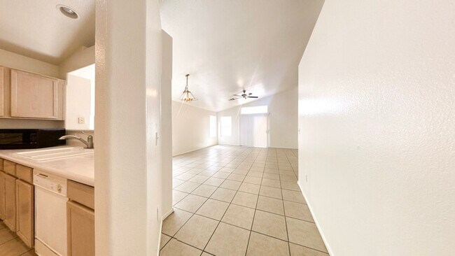 Home at 105th Ave/Camelback! JOIN THE WAIT... - House Rental in ...