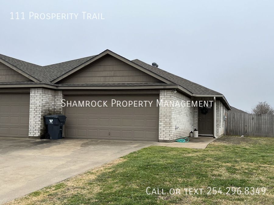 Duplex between McGregor and Waco! House - House Rental in Mcgregor, TX ...
