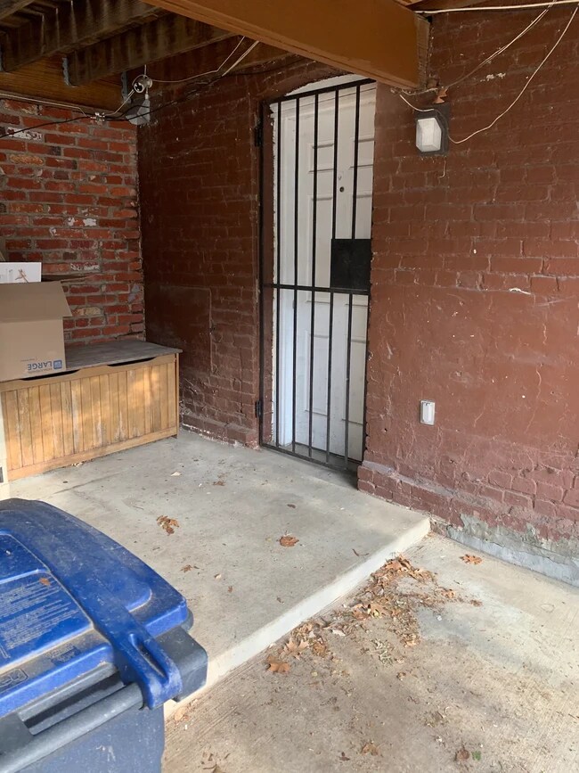 1100 Irving St NW Apartments Unit B - Washington, DC | ForRent.com