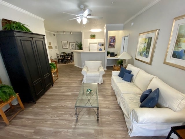 Colonnade at Regency Apartments For Rent in Jacksonville, FL | ForRent.com