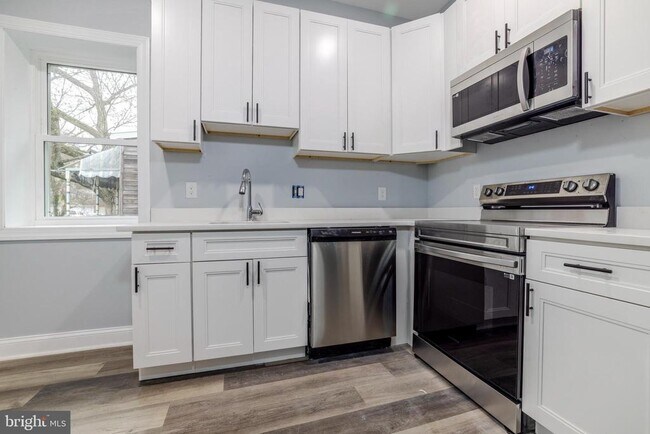 75 Cooper St Unit A - Apartment for Rent | Woodbury, NJ | Starting at ...