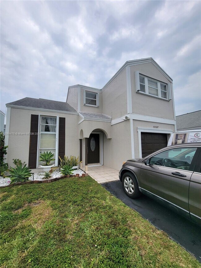 10037 SW 222nd St - House Rental in Cutler Bay, FL | ForRent.com