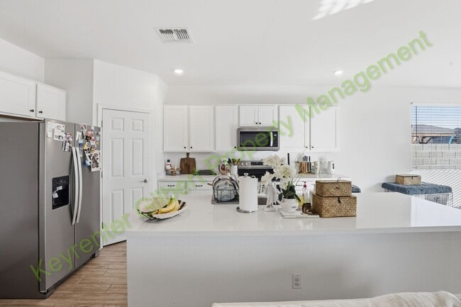 Lovely 2024 built 3-bed/2-bath Home in Wales Ranch Off-Campus Housing ...