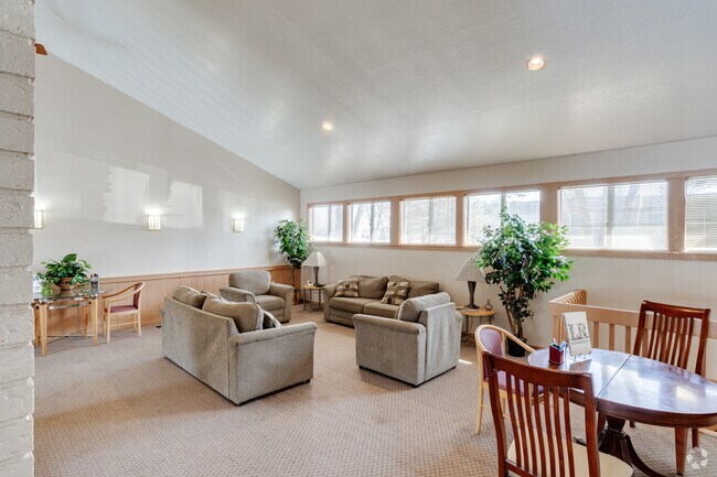 Genesee Village - Flint, MI Apartments - Flint, MI | ForRent.com