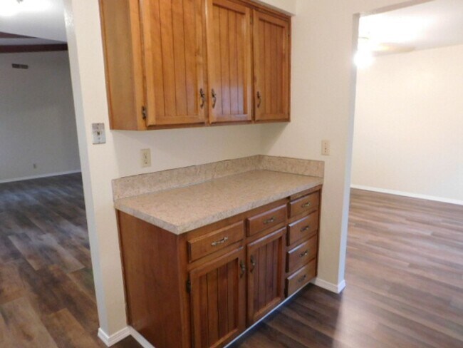 3Bd/2Ba Single Story Home - For viewing! - House Rental in Salem, OR ...