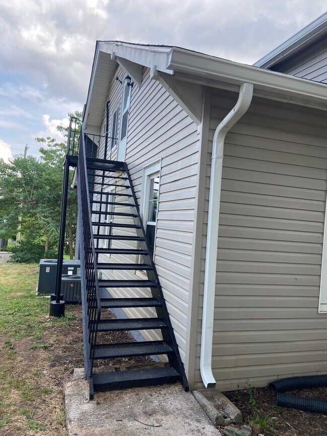 1919 Hoitt Ave Unit Apt 2 - Knoxville, TN | ForRent.com