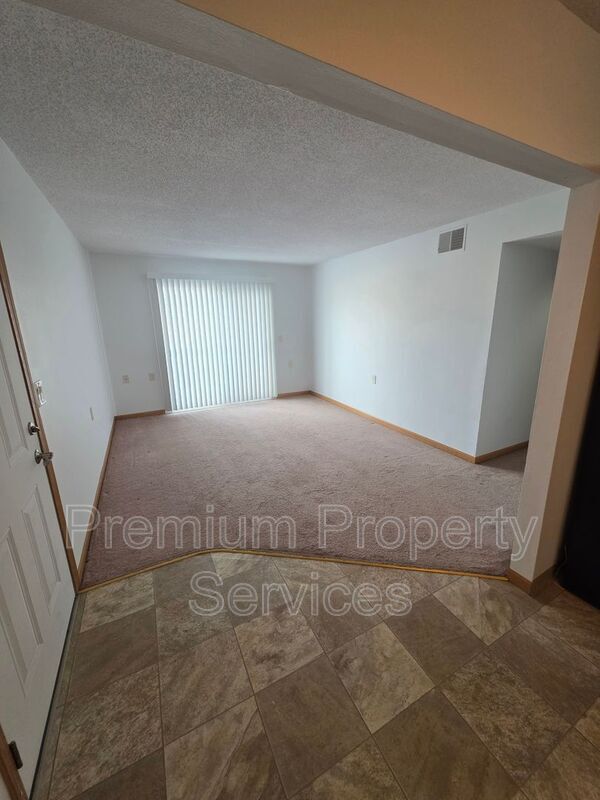 Houses for Rent with a Patio in Rochelle IL - 1 Houses | ForRent.com