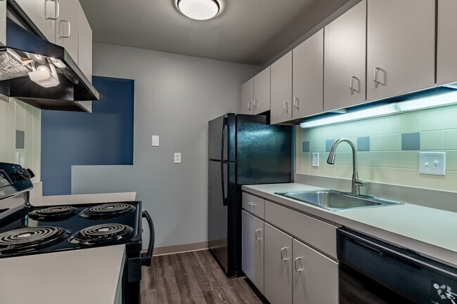Canal Square Apartments - Akron, OH | ForRent.com