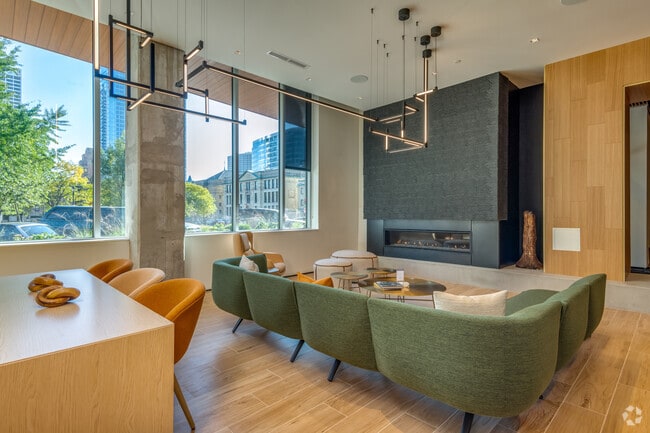 Ascent Apartments For Rent in Milwaukee, WI | ForRent.com