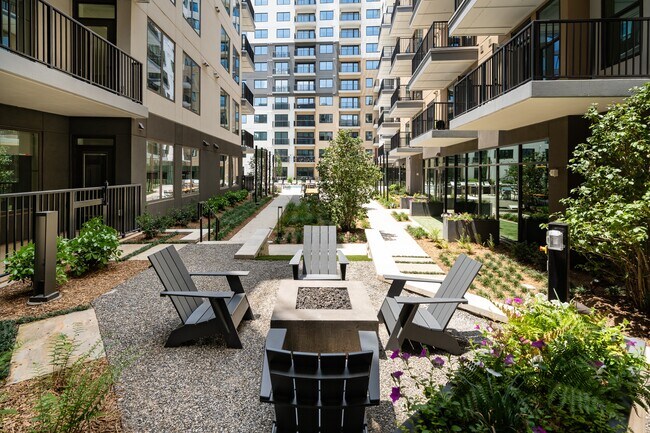 Emory University | Off-Campus Housing Search