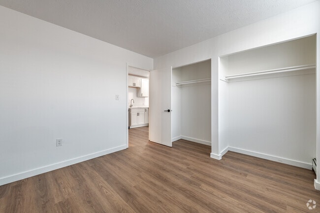 Case Western Reserve University | Off-Campus Housing Search