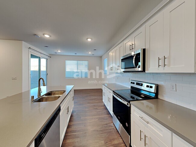 4861 Colossal Star St House - House Rental in North Las Vegas, NV ...