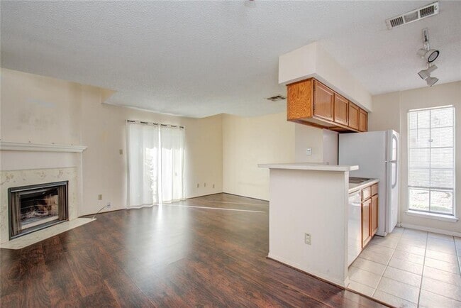 Apartment for Rent Unit 173 - Condo for Rent in Houston, TX | ForRent.com