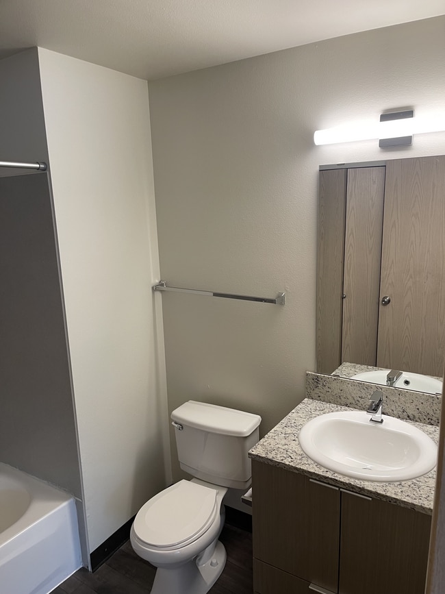 Ivy Ridge Apartments - Seattle, WA | ForRent.com