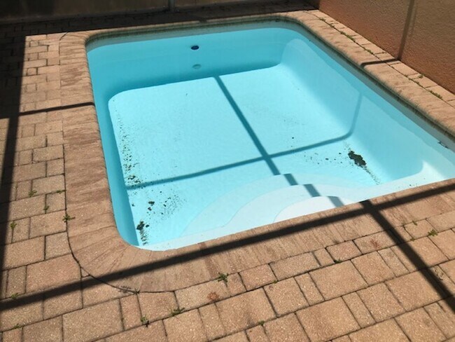 2-Story Townhouse with a private splash pool. - Townhome Rental in ...