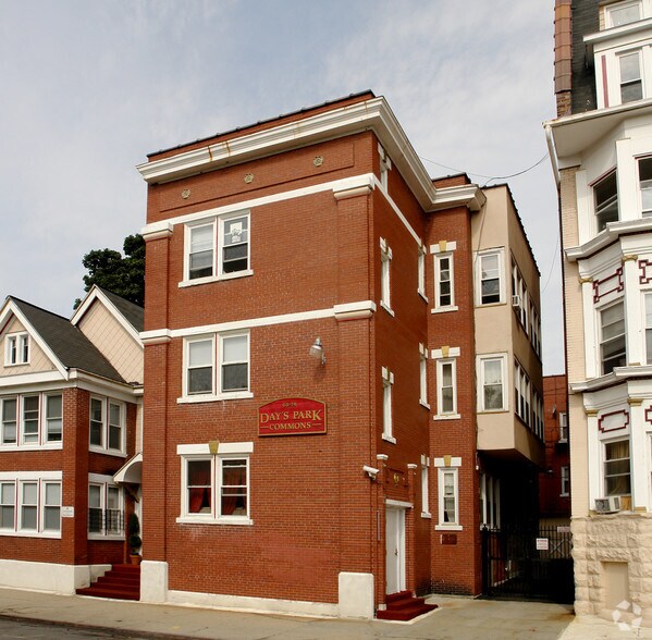 70 Days Park | Buffalo, NY | ForRent.com