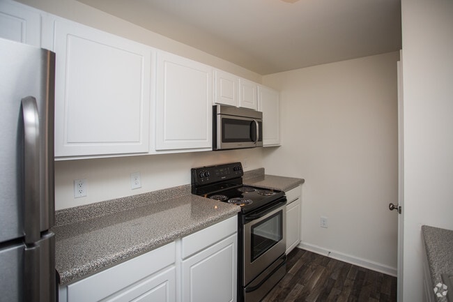 Seneca Ridge Apartments - Hagerstown, MD | ForRent.com