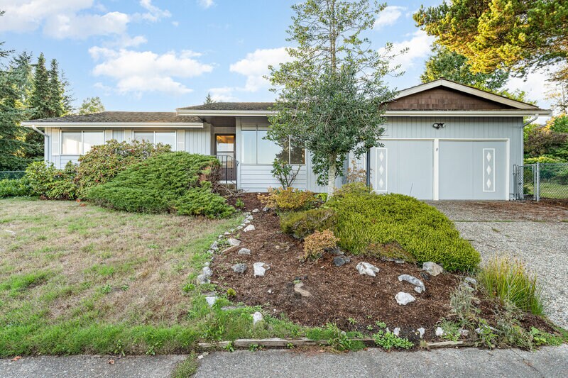 12707 89th Pl NE - House for Rent in Kirkland, WA | ForRent.com