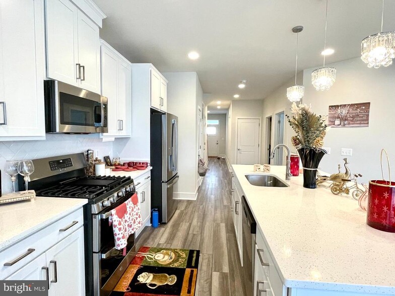 124 Choke Cherry Ct - Townhome for Rent in Lake Frederick, VA | ForRent.com