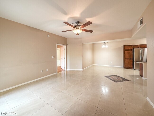 2291 W Horizon Ridge Pkwy Unit 8144 - Condo for Rent in Henderson, NV ...