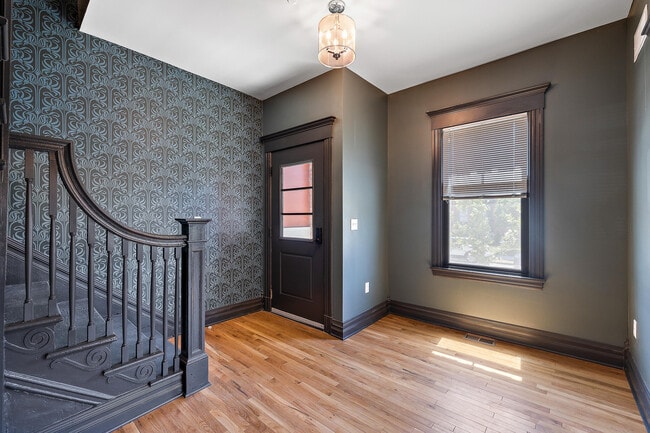 4004 Porter St Off-Campus Housing, Detroit, MI