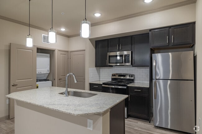 Regency Lofts For Rent in Houston, TX | ForRent.com