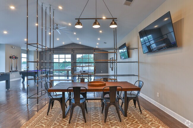 The Ridge Clemson Apartments | Clemson University | Off-Campus Housing ...