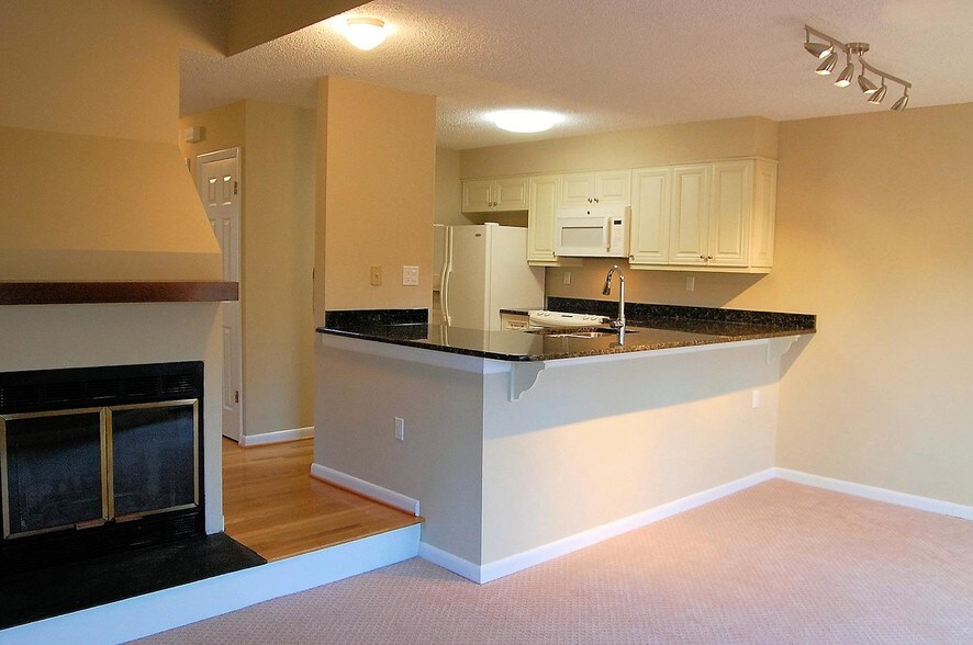 2667 Chancer Dr - Townhome for Rent in Richmond, VA | ForRent.com