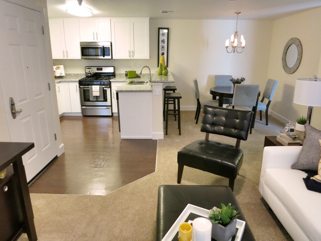 The Oaks at Hackberry Apartments - Sacramento, CA | ForRent.com